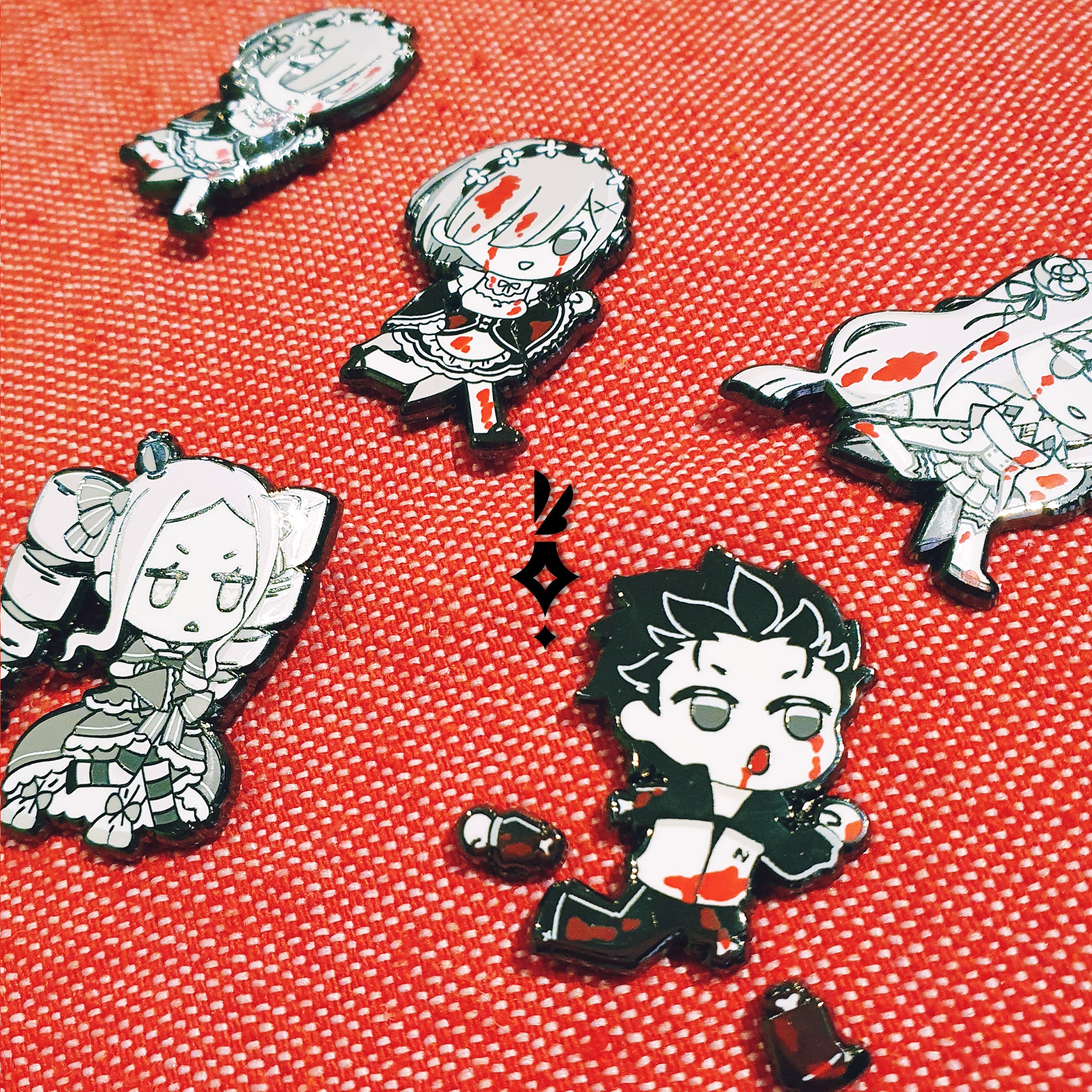 BLOODY CUTE! Pins FULL SET – Vin Crows